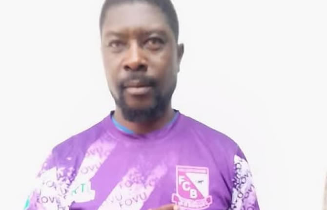 Le coach Simplis Soh s'engage avec Fovu de Baham et remporte son ...